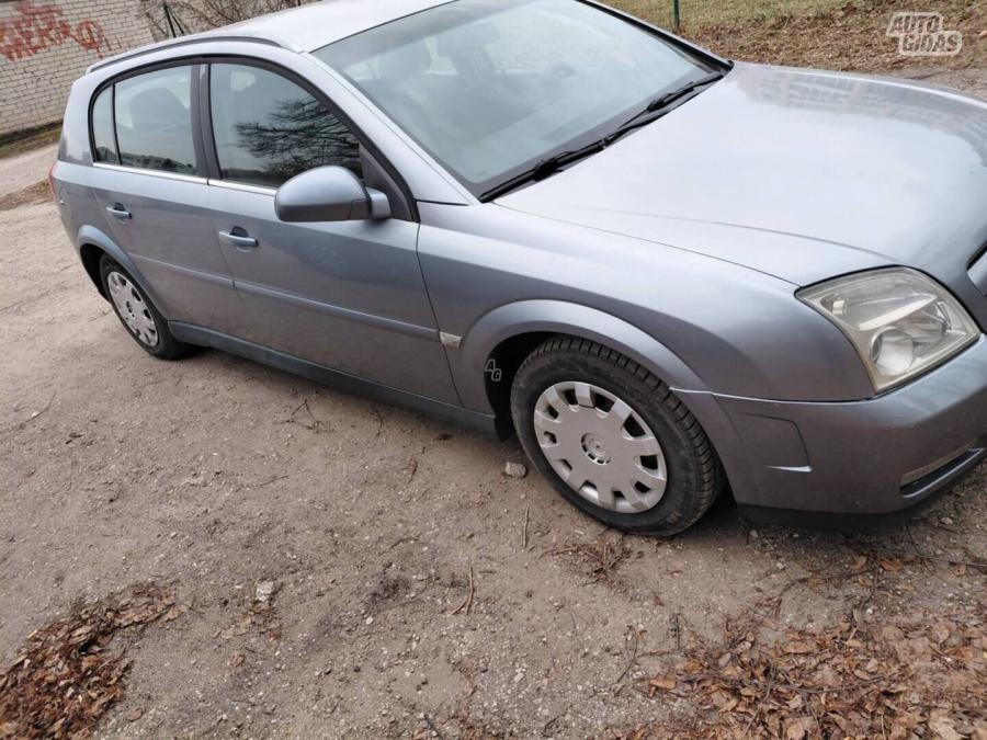 Opel Signum 2003 in Alytus, with an engine capacity of 2.20 L and mileage of 332 thousand km for 880 €, photo 2 on AUTOMOTO.COM.LV
