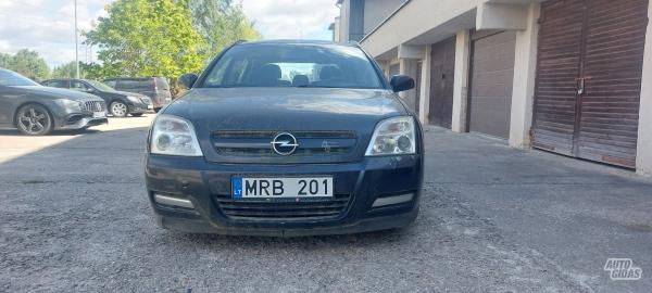 Opel Signum 2003 Viļņa, ar dzinēja tilpumu 2.20 L un nobraukumu 230 tūkst. km par 390 €, foto 2 vietnē AUTOMOTO.COM.LV