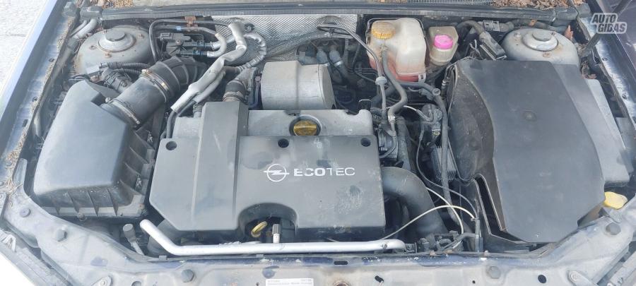 Opel Signum 2003 Viļņa, ar dzinēja tilpumu 2.20 L un nobraukumu 230 tūkst. km par 390 €, foto 12 vietnē AUTOMOTO.COM.LV