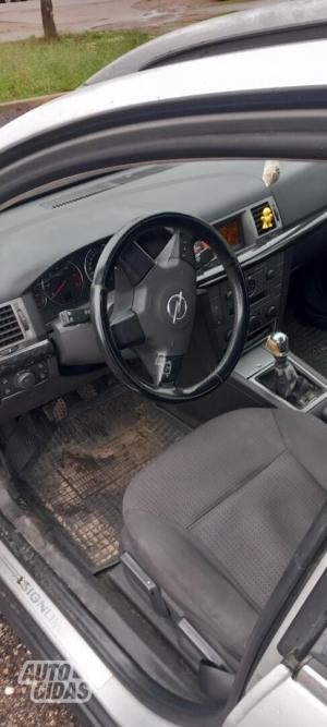 Opel Signum 2003 in Vilnius, with an engine capacity of 2.20 L and mileage of 291 thousand km for 440 €, photo 6 on AUTOMOTO.COM.LV