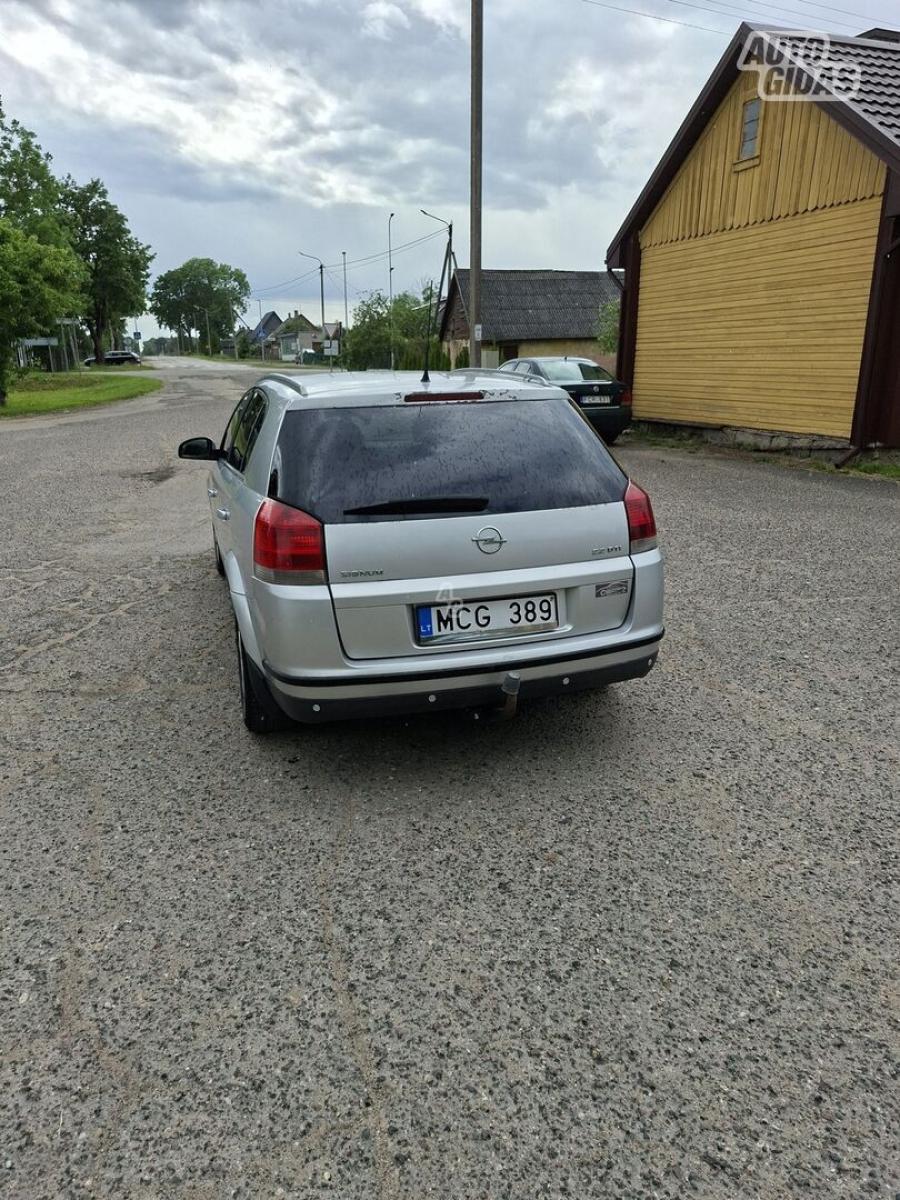 Opel Signum 2003 Viļņa, ar dzinēja tilpumu 2.20 L un nobraukumu 330 tūkst. km par 1400 €, foto 4 vietnē AUTOMOTO.COM.LV