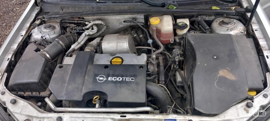 Opel Signum 2003 in Vilnius, with an engine capacity of 2.20 L and mileage of 291 thousand km for 440 €, photo 7 on AUTOMOTO.COM.LV