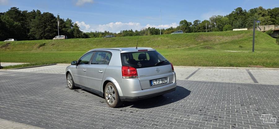 Opel Signum 2003 Jurbarkas, ar dzinēja tilpumu 2.20 L un nobraukumu 262 tūkst. km par 800 €, foto 6 vietnē AUTOMOTO.COM.LV