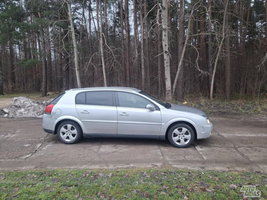 Opel Signum 2004 Viļņa, ar dzinēja tilpumu 1.90 L un nobraukumu 350 tūkst. km par 790 €, foto 4 vietnē AUTOMOTO.COM.LV