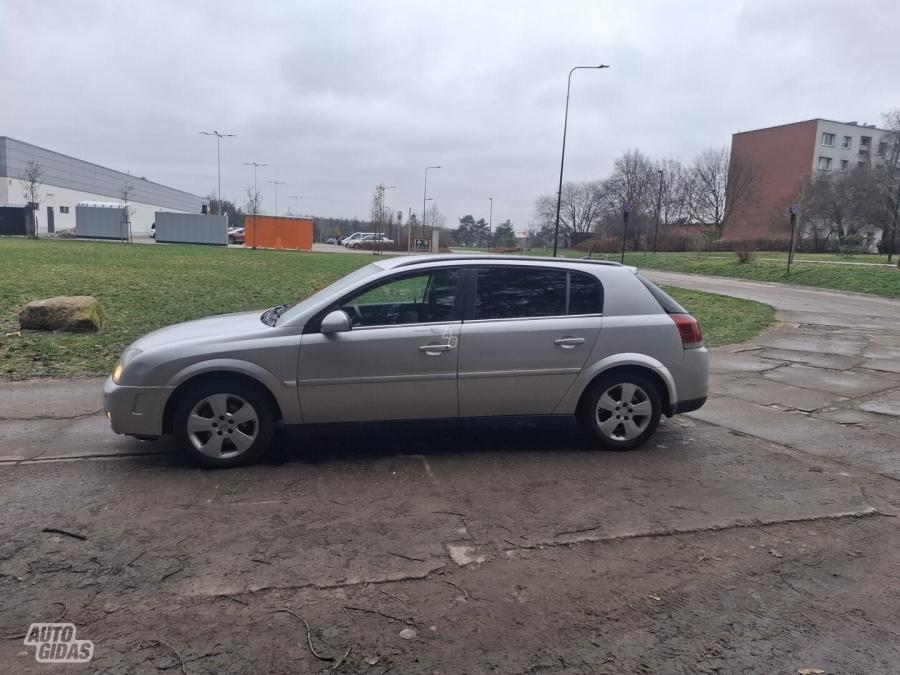 Opel Signum 2004 Viļņa, ar dzinēja tilpumu 1.90 L un nobraukumu 350 tūkst. km par 790 €, foto 7 vietnē AUTOMOTO.COM.LV