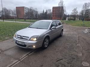 Opel Signum 2004 in Vilnius, with an engine capacity of 1.90 L and mileage of 400 thousand km for 790 €, photo  on AUTOMOTO.COM.LV