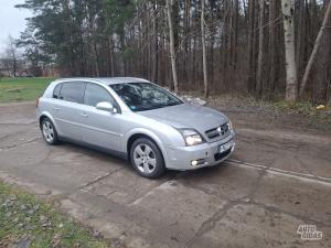 Opel Signum 2004 Viļņa, ar dzinēja tilpumu 1.90 L un nobraukumu 400 tūkst. km par 790 €, foto 3 vietnē AUTOMOTO.COM.LV