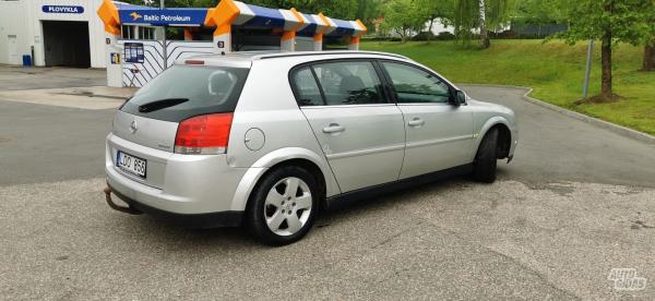 Opel Signum 2004 Alīta, ar dzinēja tilpumu 2.00 L un nobraukumu 385 tūkst. km par 650 €, foto 3 vietnē AUTOMOTO.COM.LV
