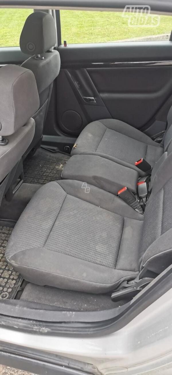 Opel Signum 2004 Alīta, ar dzinēja tilpumu 2.00 L un nobraukumu 385 tūkst. km par 650 €, foto 7 vietnē AUTOMOTO.COM.LV