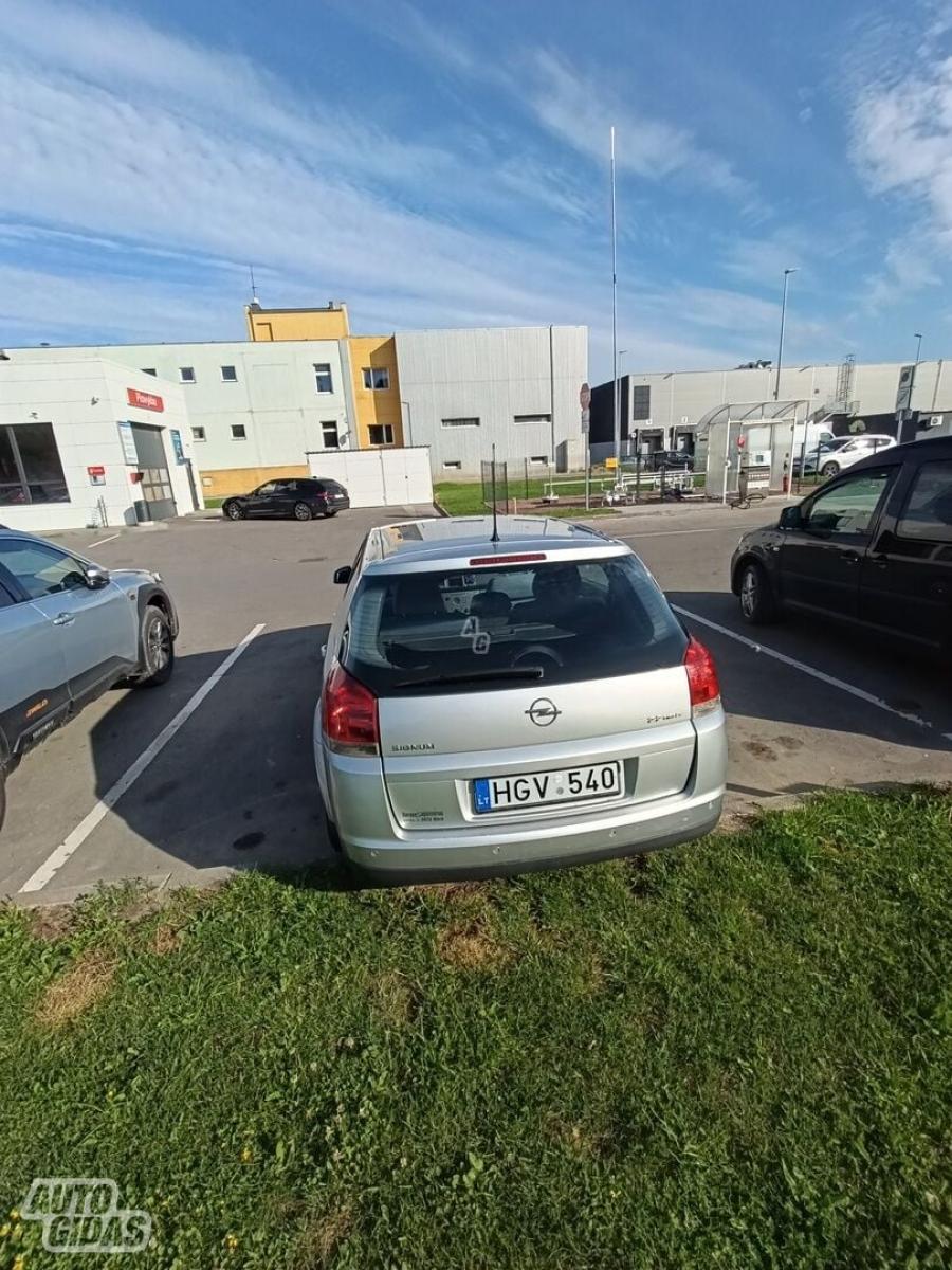 Opel Signum 2004 in Kaunas, with an engine capacity of 2.20 L and mileage of 210 thousand km for 550 €, photo 6 on AUTOMOTO.COM.LV