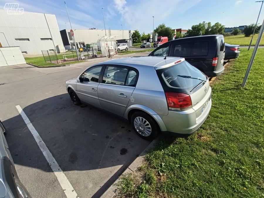 Opel Signum 2004 in Kaunas, with an engine capacity of 2.20 L and mileage of 210 thousand km for 550 €, photo 7 on AUTOMOTO.COM.LV