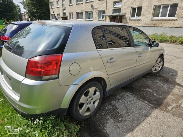 Opel Signum 2004 in Vilkaviskis, with an engine capacity of 1.90 L and mileage of 272 thousand km for 800 €, photo 4 on AUTOMOTO.COM.LV