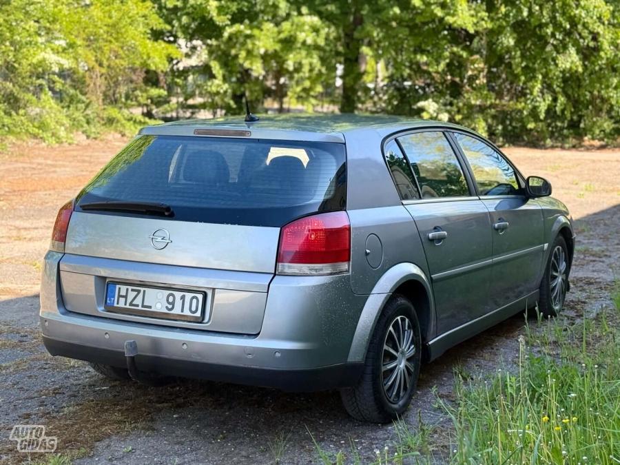 Opel Signum 2004 Šilutė, ar dzinēja tilpumu 1.90 L un nobraukumu 350 tūkst. km par 730 €, foto 4 vietnē AUTOMOTO.COM.LV