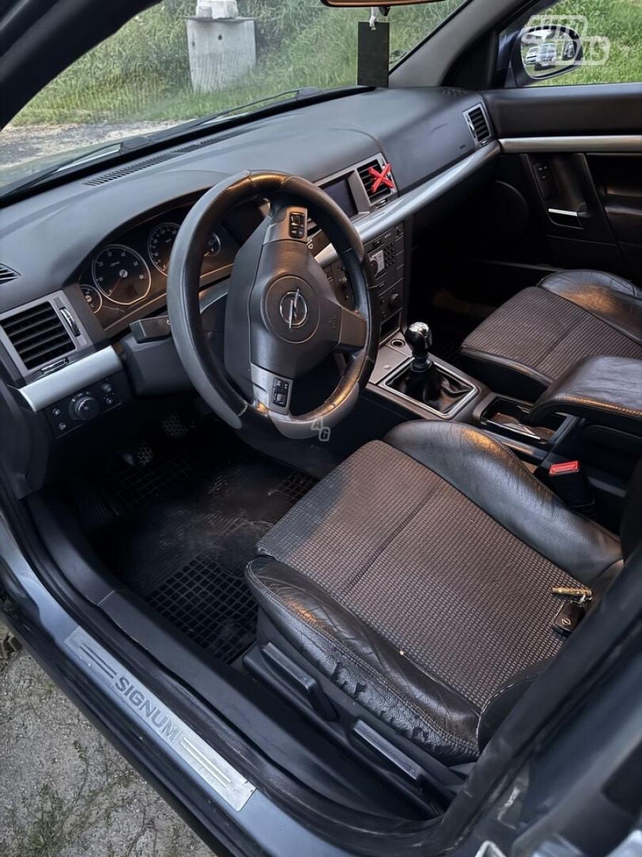 Opel Signum 2004 in Vilnius, with an engine capacity of 1.90 L and mileage of 313 thousand km for 399 €, photo 8 on AUTOMOTO.COM.LV