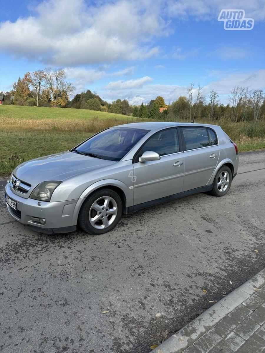 Opel Signum 2004 Viļņa, ar dzinēja tilpumu 1.90 L un nobraukumu 360 tūkst. km par 900 €, foto 1 vietnē AUTOMOTO.COM.LV