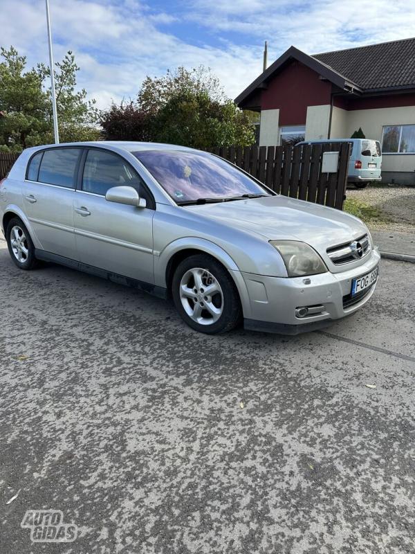 Opel Signum 2004 in Vilnius, with an engine capacity of 1.90 L and mileage of 360 thousand km for 900 €, photo 3 on AUTOMOTO.COM.LV