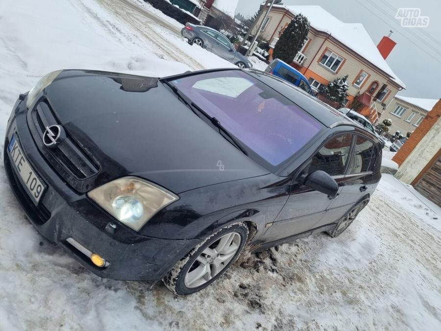 Opel Signum 2005 in Kazlu Ruda, with an engine capacity of 1.90 L and mileage of 34 thousand km for 1000 €, photo 3 on AUTOMOTO.COM.LV