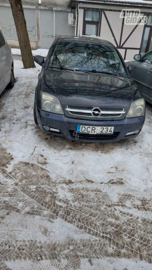 Opel Signum 2005 Viļņa, ar dzinēja tilpumu 2.20 L un nobraukumu 300 tūkst. km par 980 €, foto 4 vietnē AUTOMOTO.COM.LV