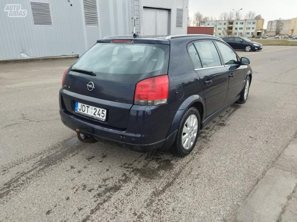 Opel Signum 2005 Mažeikiai, ar dzinēja tilpumu 1.90 L un nobraukumu 3 tūkst. km par 850 €, foto 3 vietnē AUTOMOTO.COM.LV