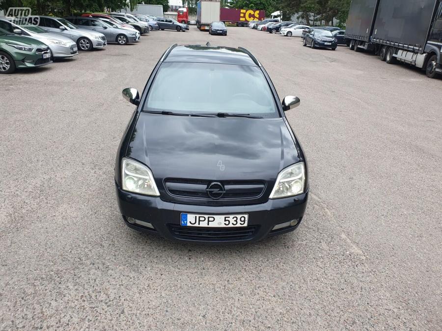 Opel Signum 2005 Viļņa, ar dzinēja tilpumu 1.90 L un nobraukumu 282 tūkst. km par 950 €, foto 3 vietnē AUTOMOTO.COM.LV