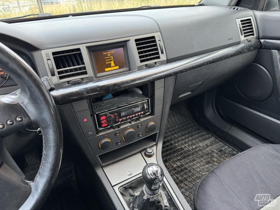 Opel Signum 2005 Ukmergė, ar dzinēja tilpumu 2.20 L un nobraukumu 283 tūkst. km par 650 €, foto 11 vietnē AUTOMOTO.COM.LV