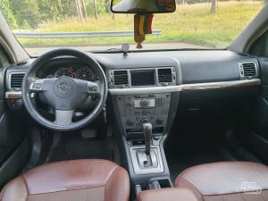 Опель Сигнум 2005 в Аникщяй, объемом двигателя 1.90 л и пробегом 418 тыс. км за 1100 €, фото 10 на AUTOMOTO.COM.LV