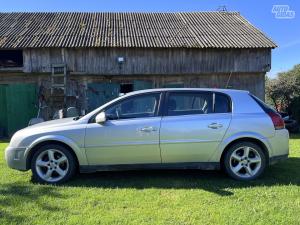Opel Signum 2005 in Kalvarija, with an engine capacity of 1.90 L and mileage of 377 thousand km for 1200 €, photo 4 on AUTOMOTO.COM.LV