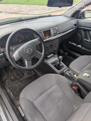Opel Signum 2005 Klaipėda, ar dzinēja tilpumu 1.90 L un nobraukumu 328 tūkst. km par 750 €, foto 5 vietnē AUTOMOTO.COM.LV