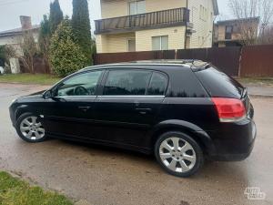 Opel Signum 2006 Kauņa, ar dzinēja tilpumu 1.90 L un nobraukumu 325 tūkst. km par 1350 €, foto 2 vietnē AUTOMOTO.COM.LV