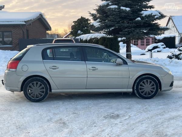 Opel Signum 2006 Klaipėda, ar dzinēja tilpumu 1.90 L un nobraukumu 391 tūkst. km par 1250 €, foto 5 vietnē AUTOMOTO.COM.LV