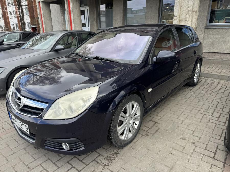 Opel Signum 2006 Kauņa, ar dzinēja tilpumu 1.90 L un nobraukumu 330 tūkst. km par 550 €, foto 3 vietnē AUTOMOTO.COM.LV