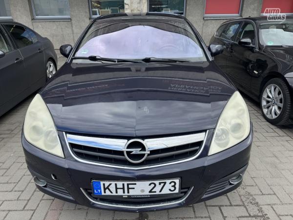Opel Signum 2006 Kauņa, ar dzinēja tilpumu 1.90 L un nobraukumu 330 tūkst. km par 550 €, foto 4 vietnē AUTOMOTO.COM.LV