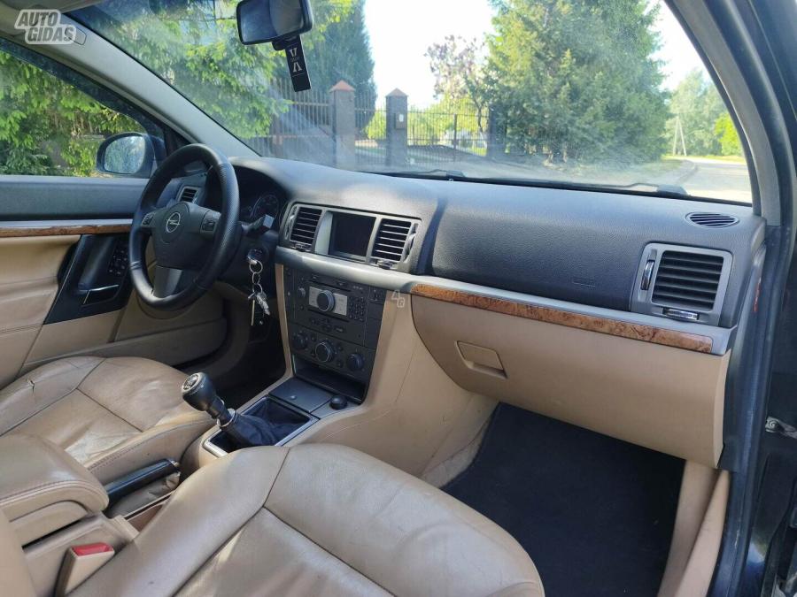 Опель Сигнум 2006 в Ионава, объемом двигателя 1.90 л и пробегом 350 тыс. км за 1200 €, фото 25 на AUTOMOTO.COM.LV