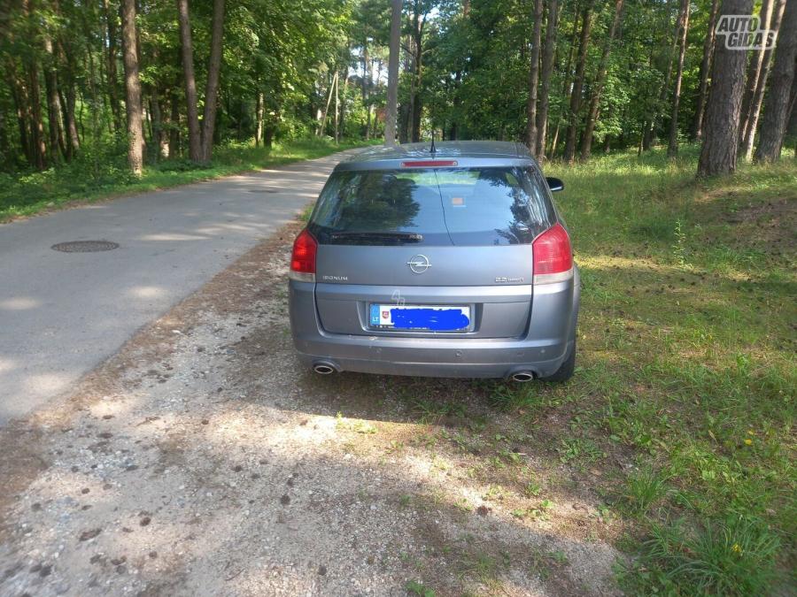 Opel Signum 2006 in Kaunas, with an engine capacity of 2.20 L and mileage of 177 thousand km for 800 €, photo 5 on AUTOMOTO.COM.LV