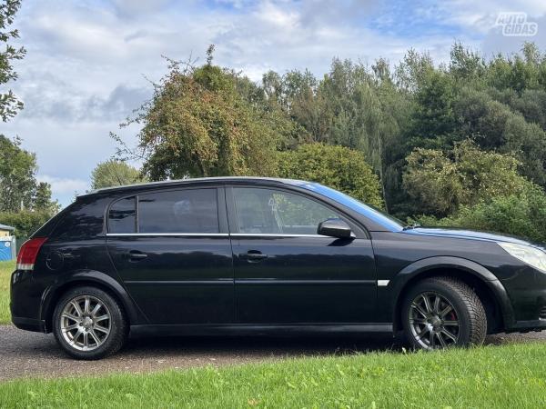 Opel Signum 2006 Kauņa, ar dzinēja tilpumu 1.90 L un nobraukumu 330 tūkst. km par 1350 €, foto 5 vietnē AUTOMOTO.COM.LV