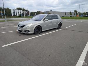 Opel Signum 2006 Klaipėda, ar dzinēja tilpumu 1.90 L un nobraukumu 427 tūkst. km par 999 €, foto 4 vietnē AUTOMOTO.COM.LV