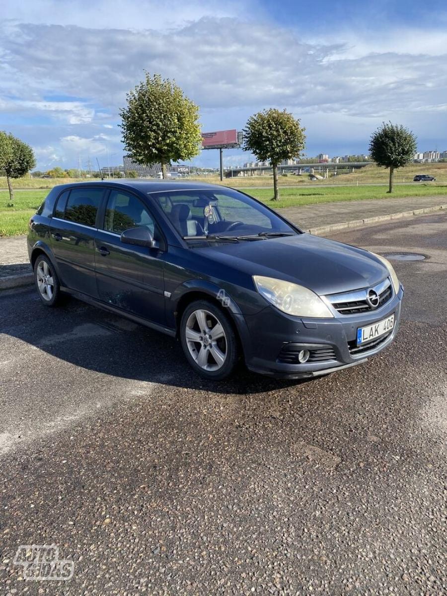 Opel Signum 2006 in Kaunas, with an engine capacity of 1.90 L and mileage of 288 thousand km for 950 €, photo 7 on AUTOMOTO.COM.LV