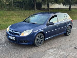 Опель Сигнум 2006 в Укмерге, объемом двигателя 1.90 л и пробегом 330 тыс. км за 780 €, фото  на AUTOMOTO.COM.LV