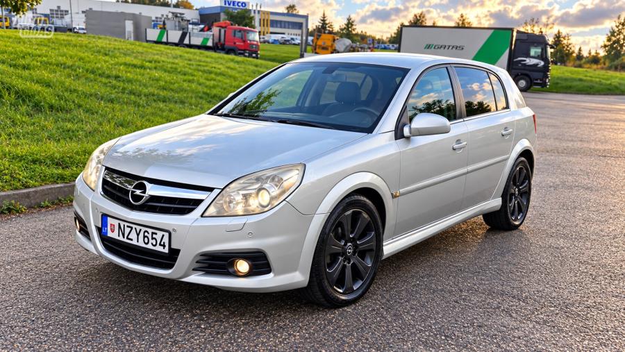 Opel Signum 2006 Viļņa, ar dzinēja tilpumu 1.90 L un nobraukumu 434 tūkst. km par 1200 €, foto 1 vietnē AUTOMOTO.COM.LV