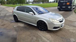 Opel Signum 2006 Viļņa, ar dzinēja tilpumu 1.90 L un nobraukumu 434 tūkst. km par 1200 €, foto 7 vietnē AUTOMOTO.COM.LV