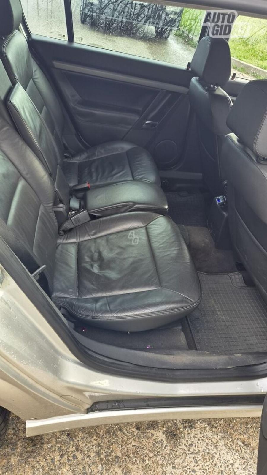 Opel Signum 2006 Viļņa, ar dzinēja tilpumu 1.90 L un nobraukumu 434 tūkst. km par 1200 €, foto 16 vietnē AUTOMOTO.COM.LV