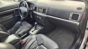 Opel Signum 2006 Viļņa, ar dzinēja tilpumu 1.90 L un nobraukumu 434 tūkst. km par 1200 €, foto 17 vietnē AUTOMOTO.COM.LV