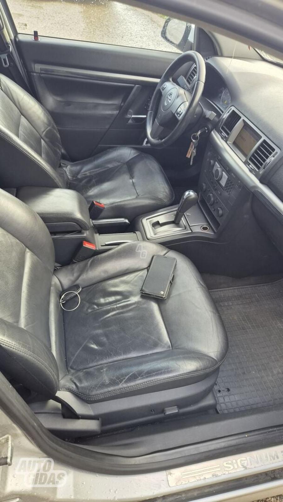 Opel Signum 2006 Viļņa, ar dzinēja tilpumu 1.90 L un nobraukumu 434 tūkst. km par 1200 €, foto 18 vietnē AUTOMOTO.COM.LV