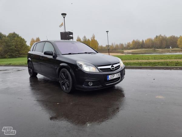 Opel Signum 2006 Radviliškis, ar dzinēja tilpumu 1.90 L un nobraukumu 300 tūkst. km par 1600 €, foto 1 vietnē AUTOMOTO.COM.LV