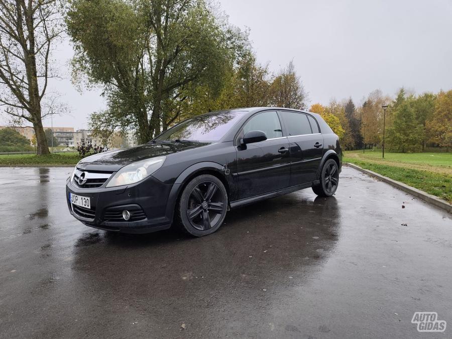 Opel Signum 2006 Radviliškis, ar dzinēja tilpumu 1.90 L un nobraukumu 300 tūkst. km par 1600 €, foto 3 vietnē AUTOMOTO.COM.LV