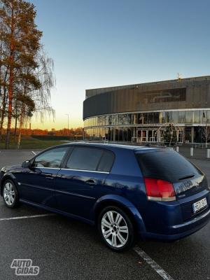 Opel Signum 2007 Viļņa, ar dzinēja tilpumu 1.90 L un nobraukumu 364 tūkst. km par 1500 €, foto 4 vietnē AUTOMOTO.COM.LV