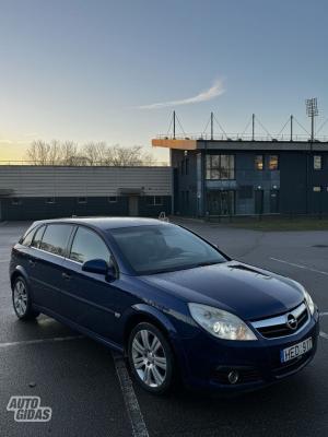 Opel Signum 2007 Viļņa, ar dzinēja tilpumu 1.90 L un nobraukumu 364 tūkst. km par 1500 €, foto 10 vietnē AUTOMOTO.COM.LV