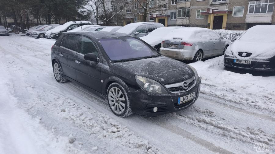 Opel Signum 2007 in Kaunas, with an engine capacity of 3.00 L and mileage of 242 thousand km for 900 €, photo 3 on AUTOMOTO.COM.LV