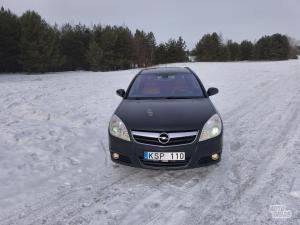 Opel Signum 2007 in Vilnius, with an engine capacity of 1.90 L and mileage of 312 thousand km for 1600 €, photo 2 on AUTOMOTO.COM.LV