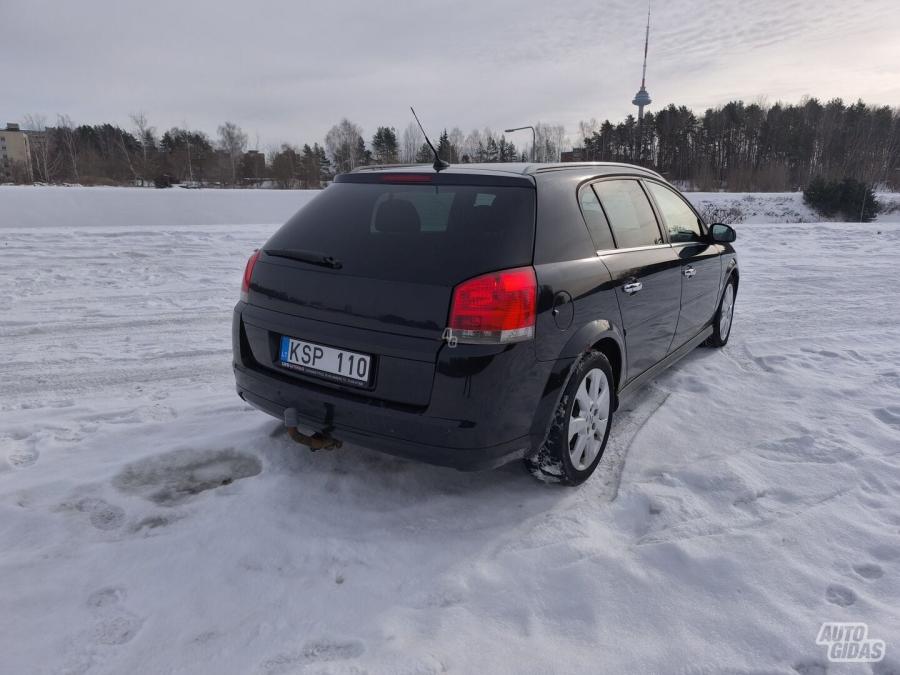 Opel Signum 2007 in Vilnius, with an engine capacity of 1.90 L and mileage of 312 thousand km for 1600 €, photo 8 on AUTOMOTO.COM.LV